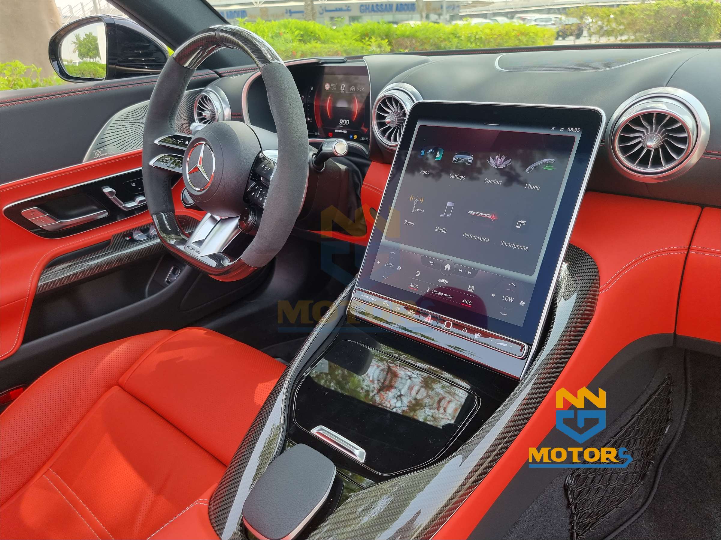 MERCEDES BENZ SL43 AMG 2023 – GNN Motors